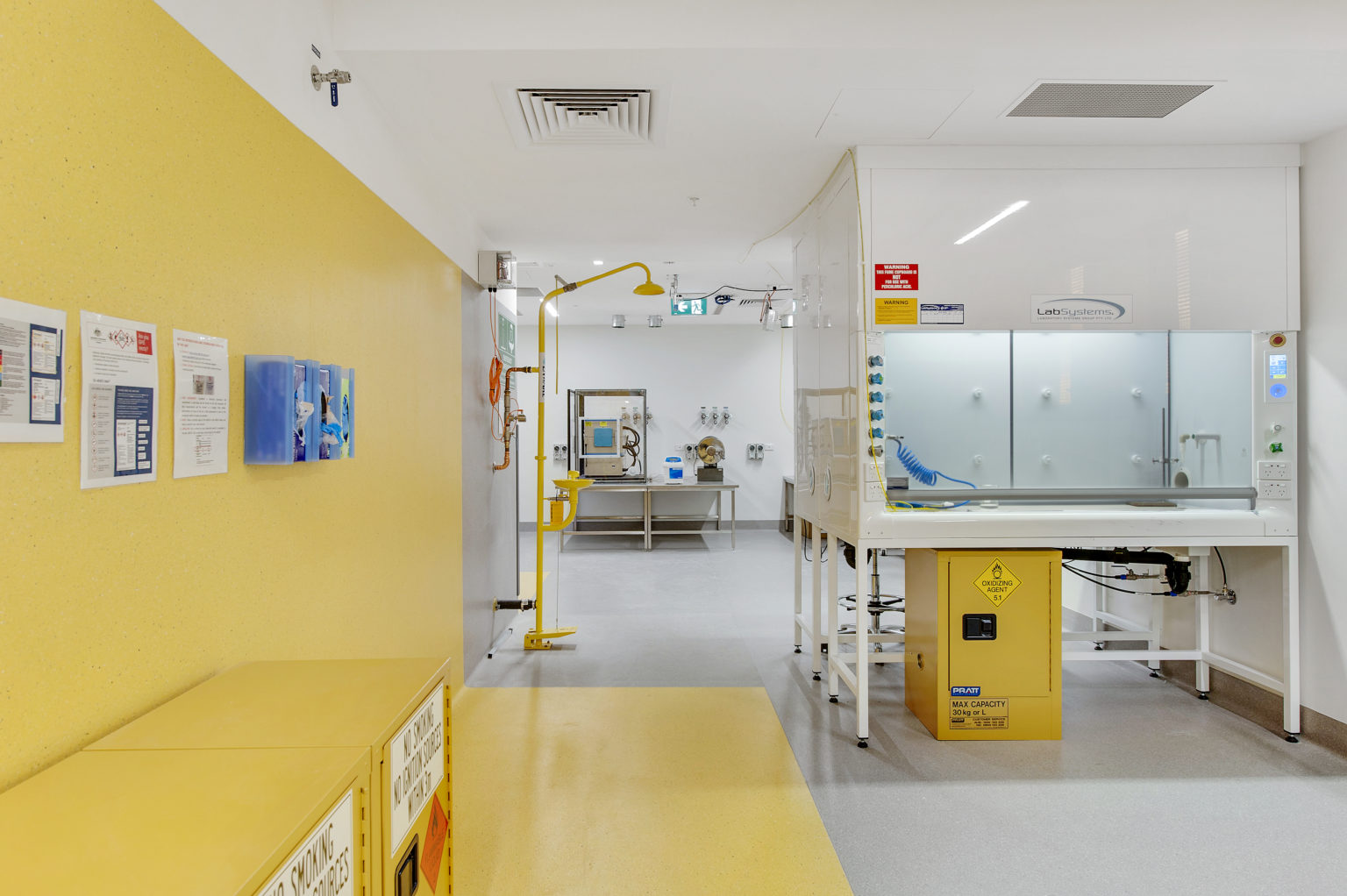 RMIT University – Building14 Arc Centre of Excellence - INTREC Management