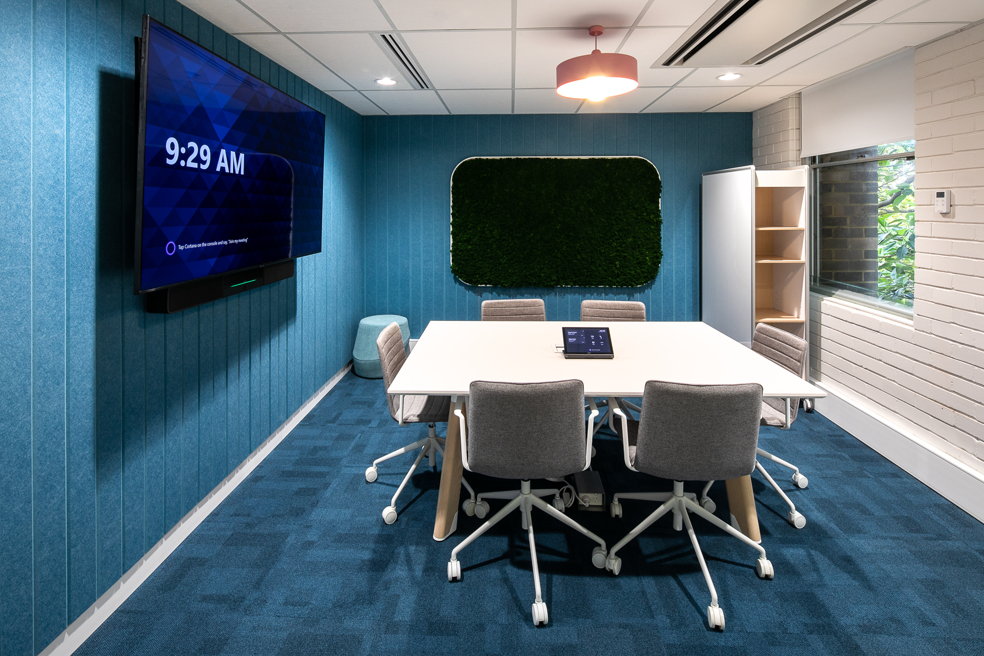 UNSW C22 - INTREC Management